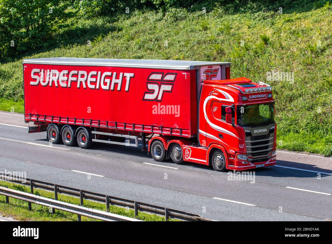 Surefreight SF: Haulage delivery trucks, red lorry, transportation ...