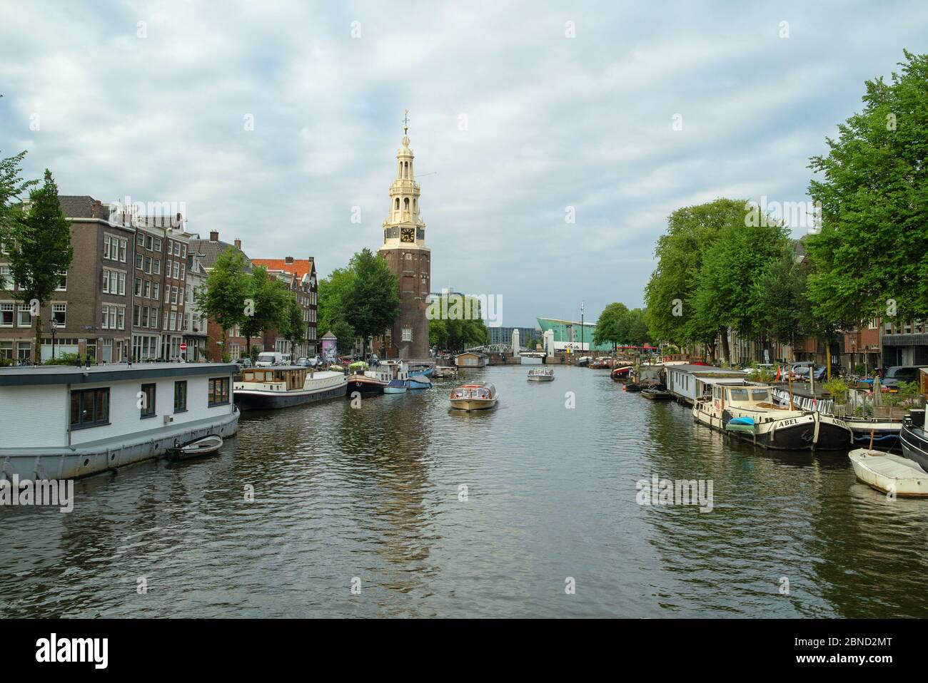 Most famous canals and embankments of Amsterdam Stock Photo - Alamy