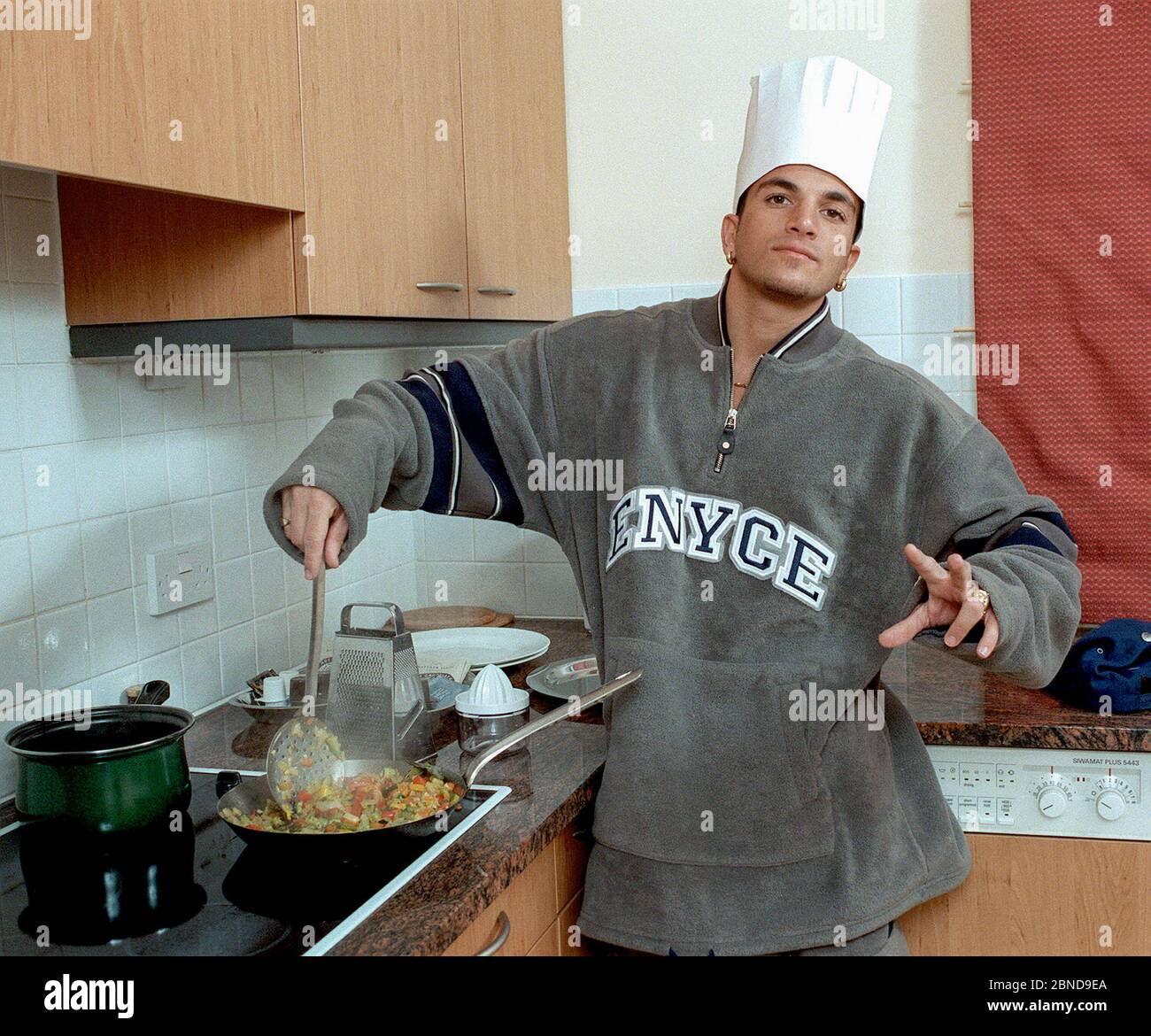 Peter andre 1998 hi-res stock photography and images - Alamy