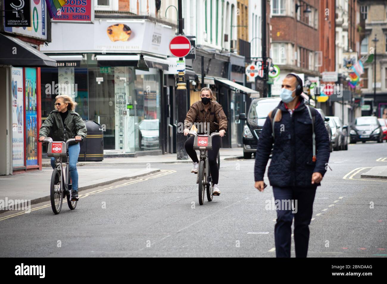 Masks out hi-res stock photography and images - Alamy