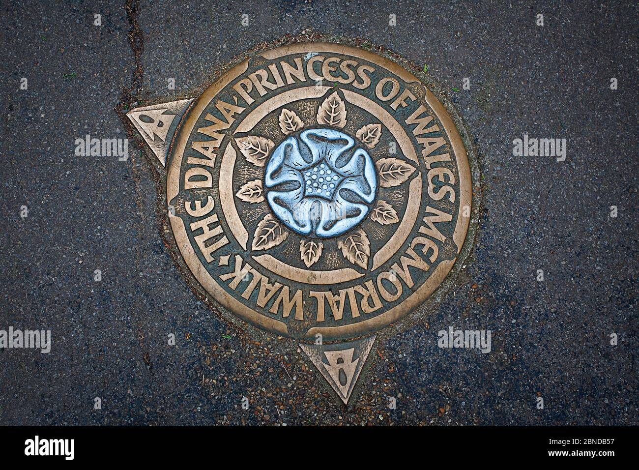 Diana Princess of Wales Memorial Walk Stock Photo - Alamy