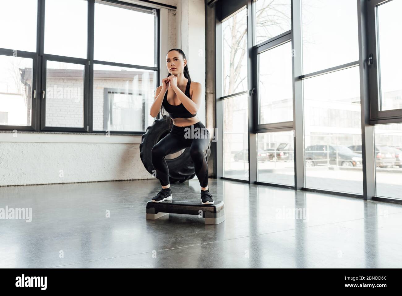 Squat platform hi-res stock photography and images - Alamy