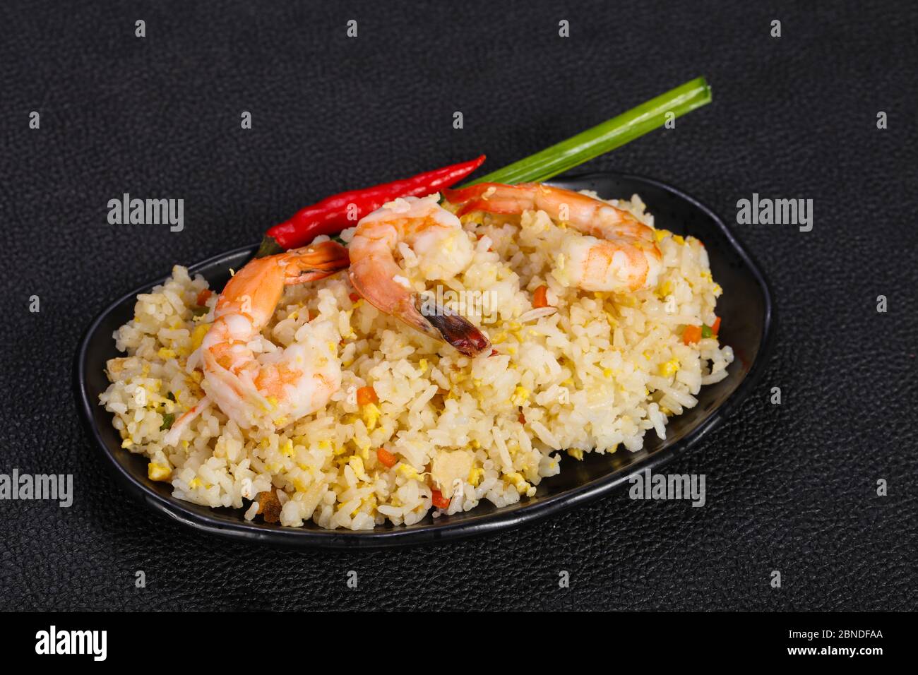 Thai style fried rice with prawn and egg Stock Photo - Alamy
