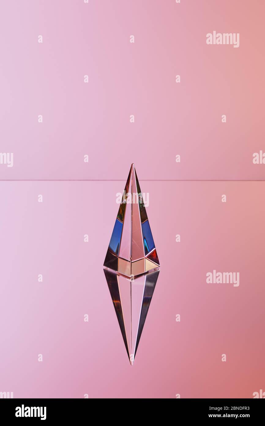 Transparent pyramid hi-res stock photography and images - Alamy