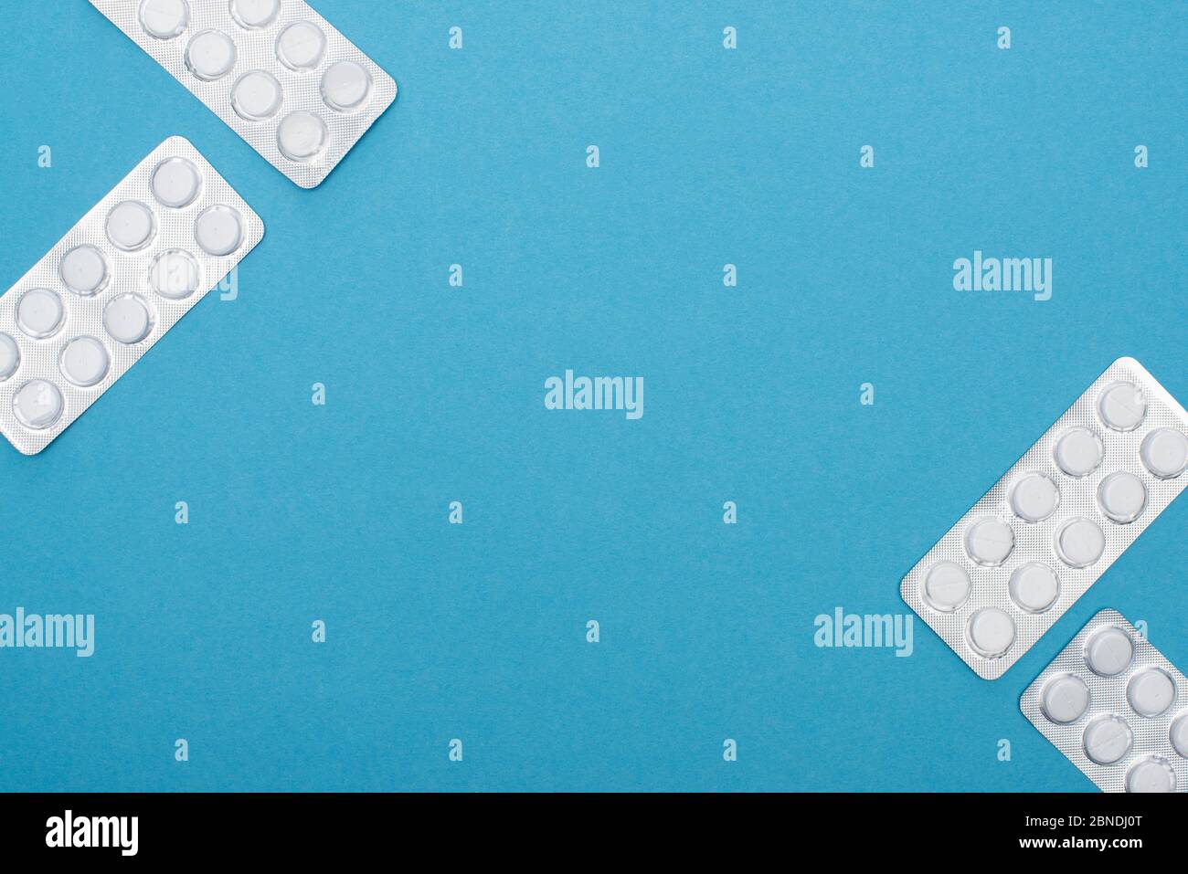 Top view pills blister packs hi-res stock photography and images - Alamy