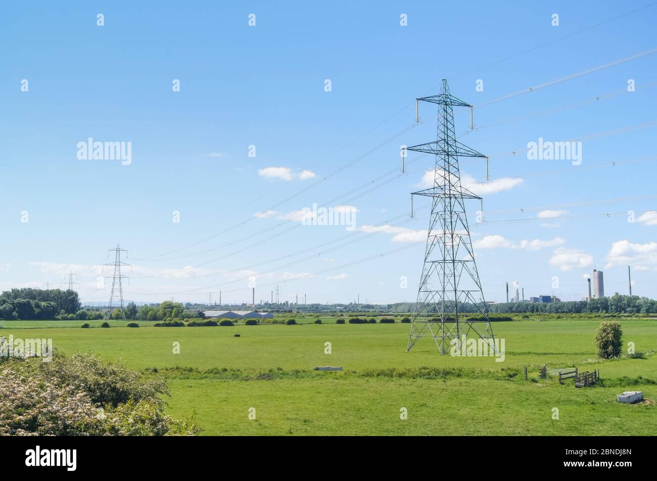Stanlow Oil Refinery Ellesmere Port High Resolution Stock Photography ...