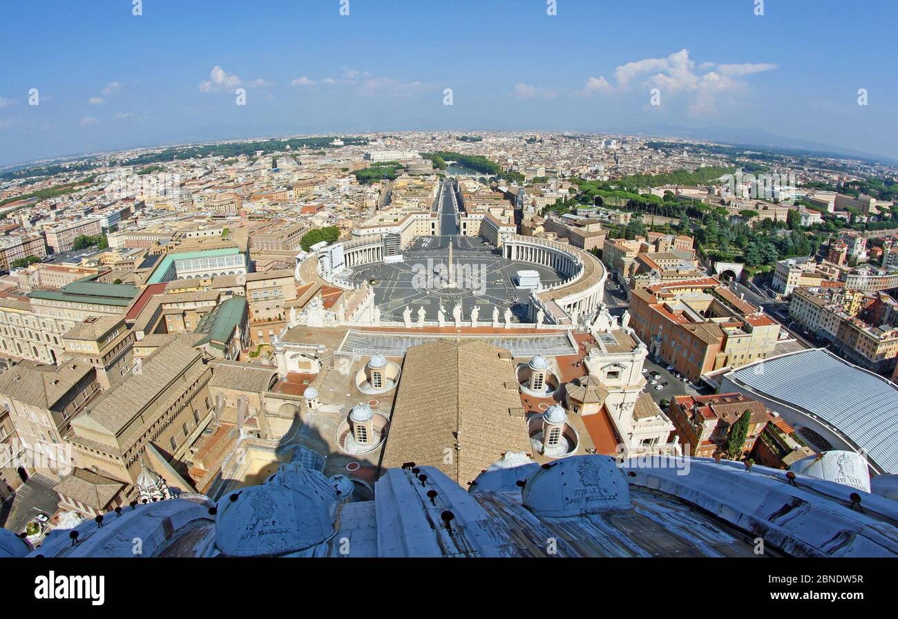 Incredible panoramic view of the city of Rome from above the dome of ...