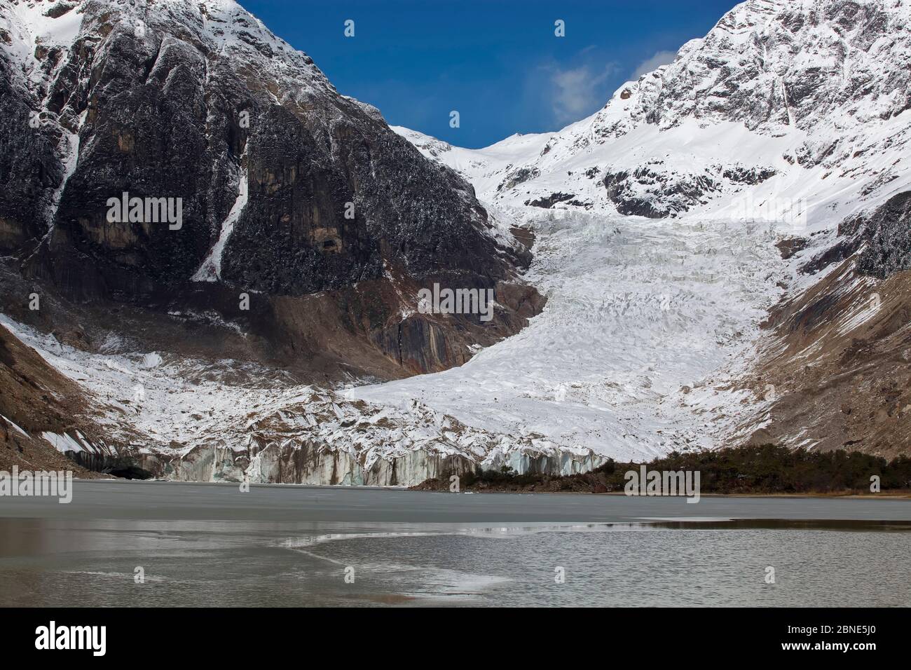 Basongcuo national park hi-res stock photography and images - Alamy