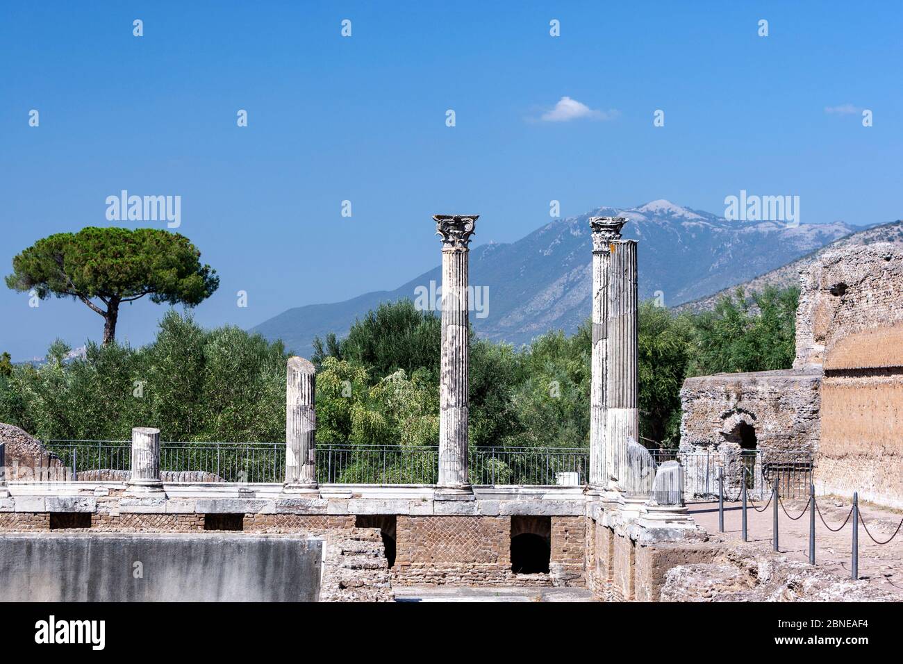 Hadrians palace hi-res stock photography and images - Alamy