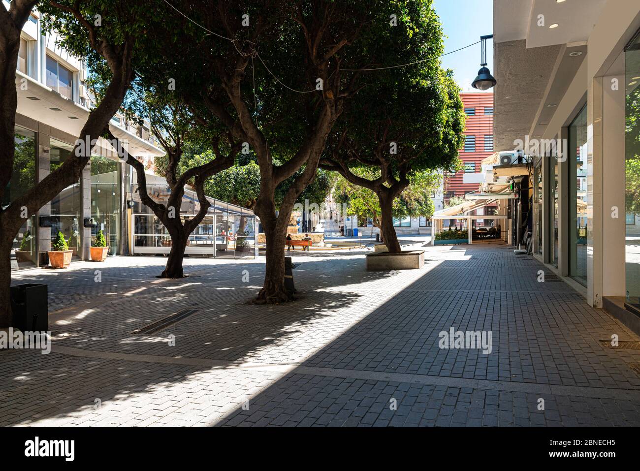 Famous Lion Square or Lion Square Heraklion historical center popular ...