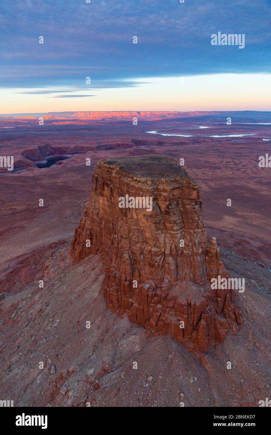 Butte rock formation near Colorado River, Lake Powell, Page, Arizona ...