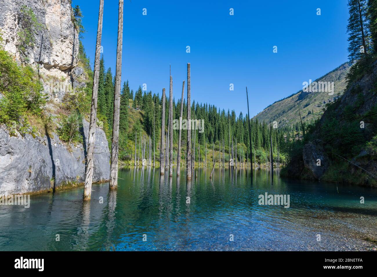 Lake kaindy national park hi-res stock photography and images - Alamy