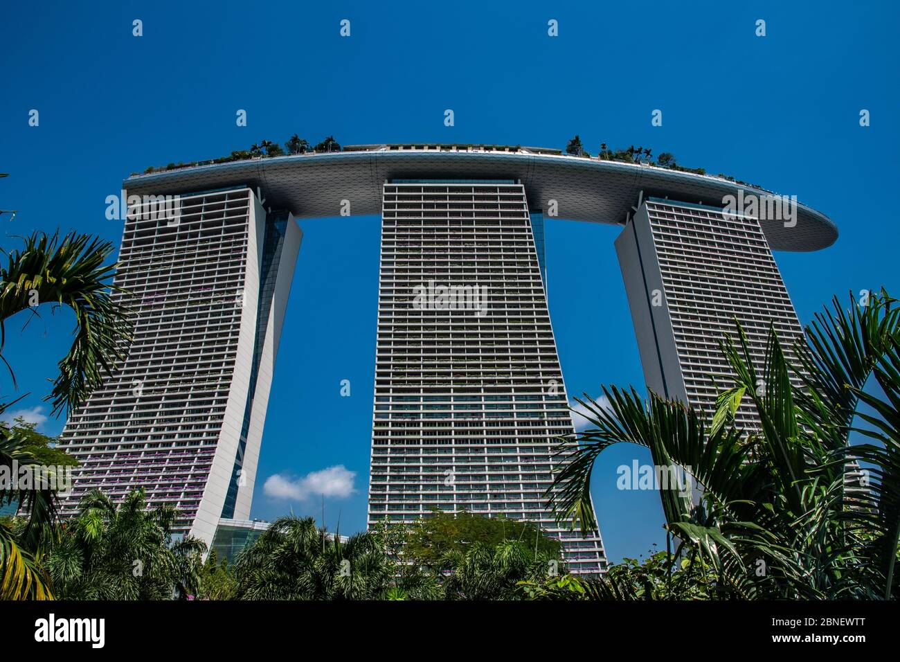 Beautiful shot skyscrapers singapore hi-res stock photography and ...