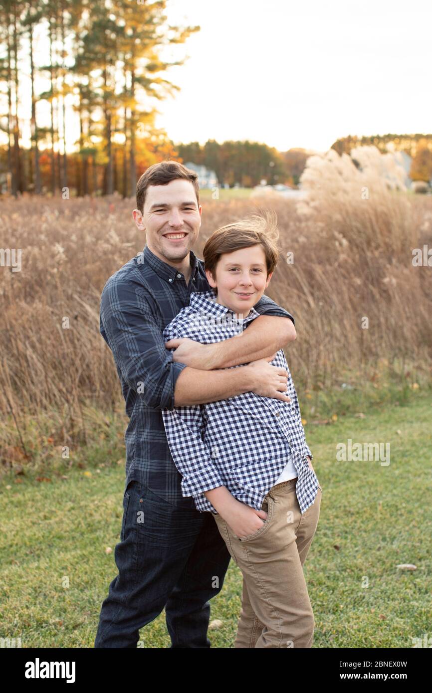 Teen cousins hi-res stock photography and images - Alamy