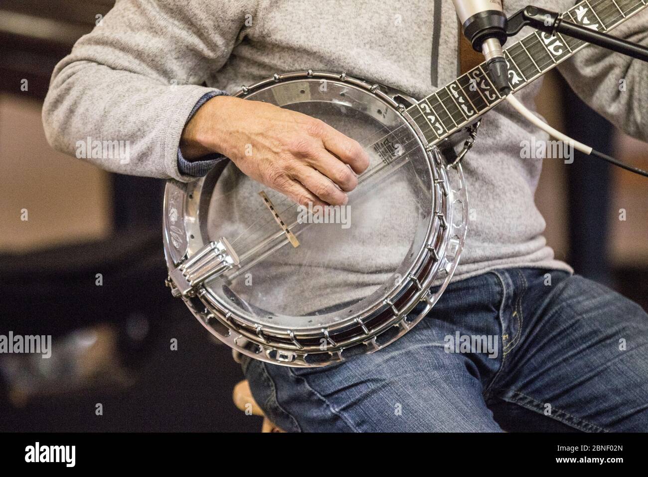 Banjo instrument hi-res stock photography and images - Alamy