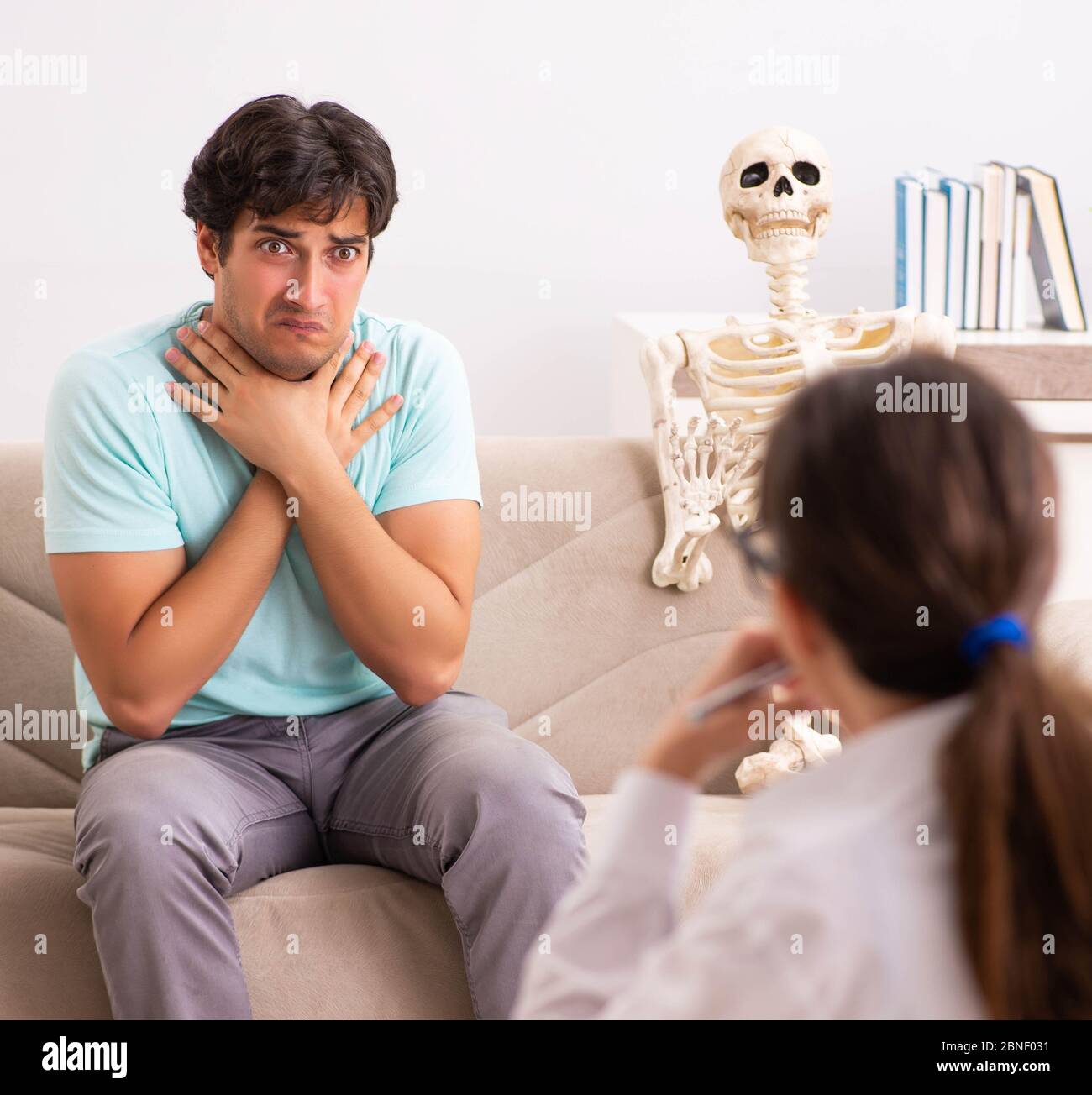 The young patient visiting psychologist for therapy Stock Photo - Alamy