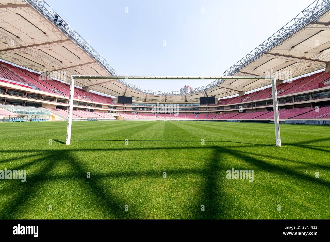 Professional football club hi-res stock photography and images - Alamy