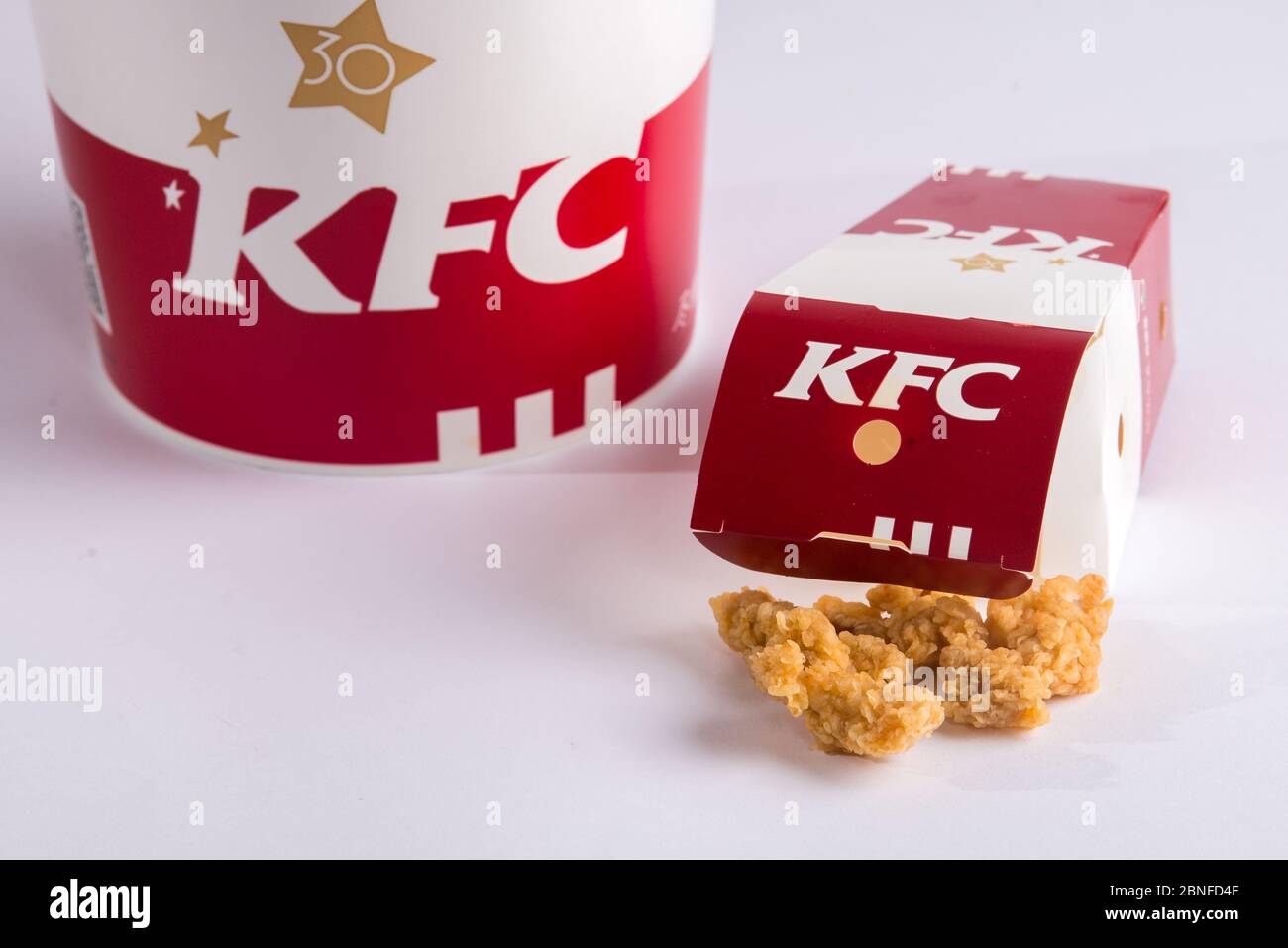 Kfc chicken nuggets hi-res stock photography and images - Alamy