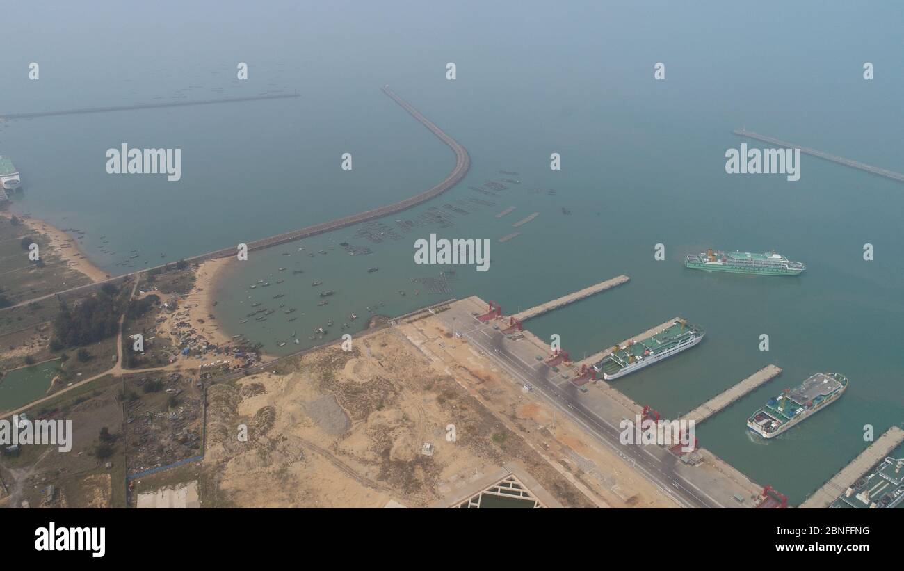 Harbor phase hi-res stock photography and images - Alamy