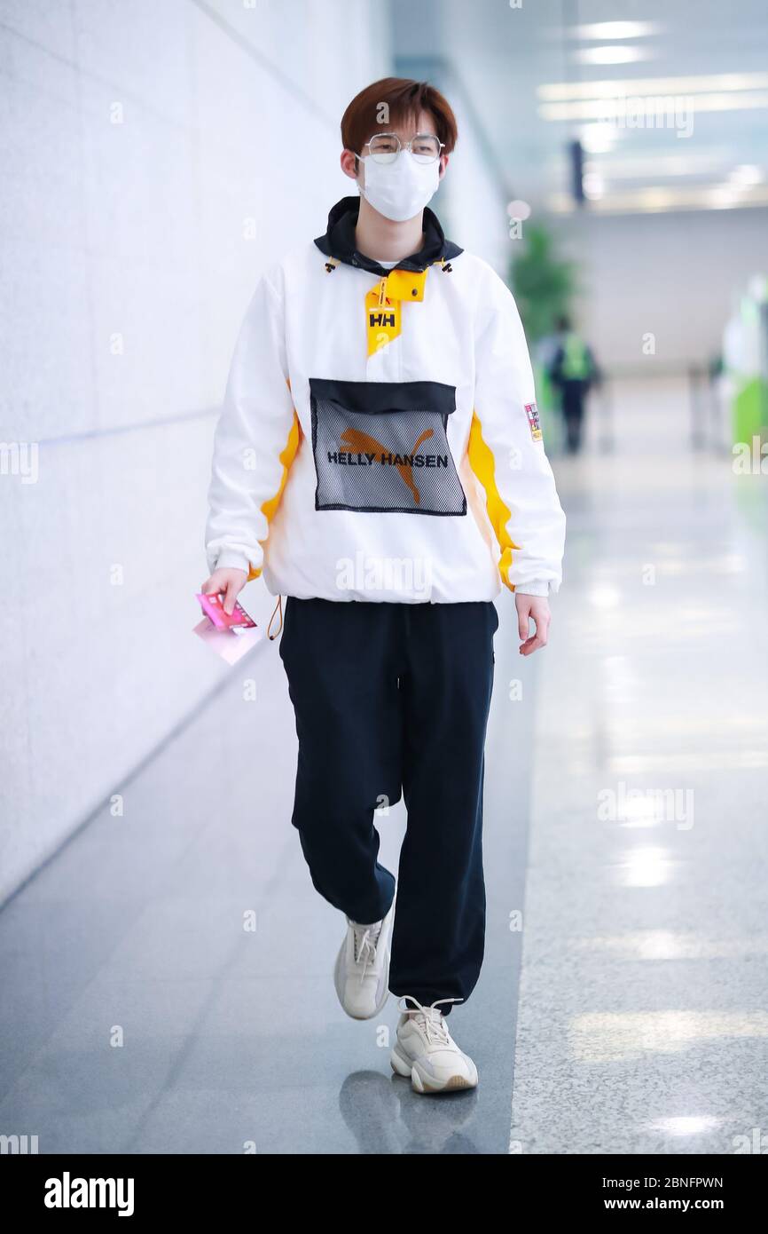 Li dong hi-res stock photography and images - Alamy