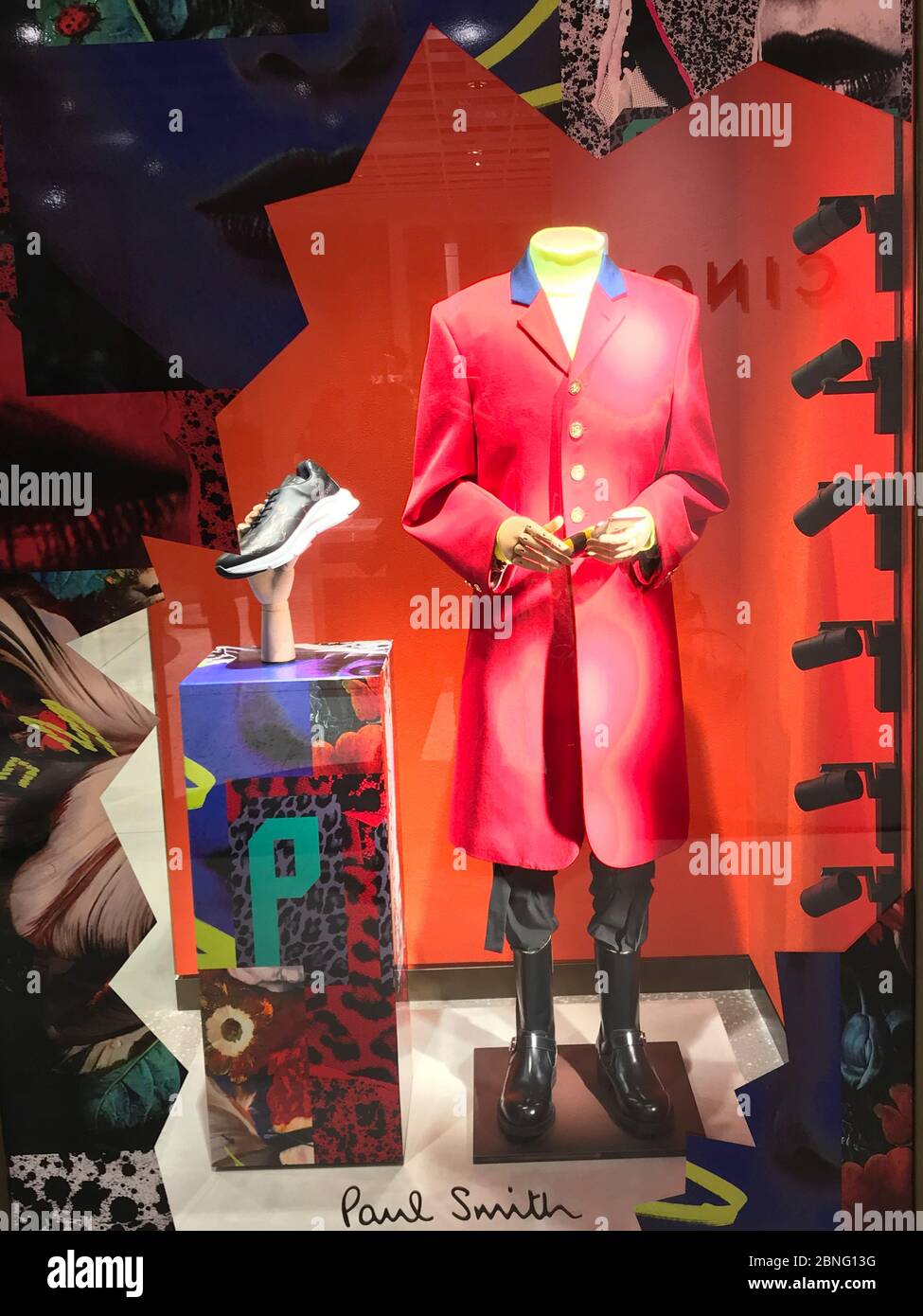 High end clothing hi-res stock photography and images - Alamy