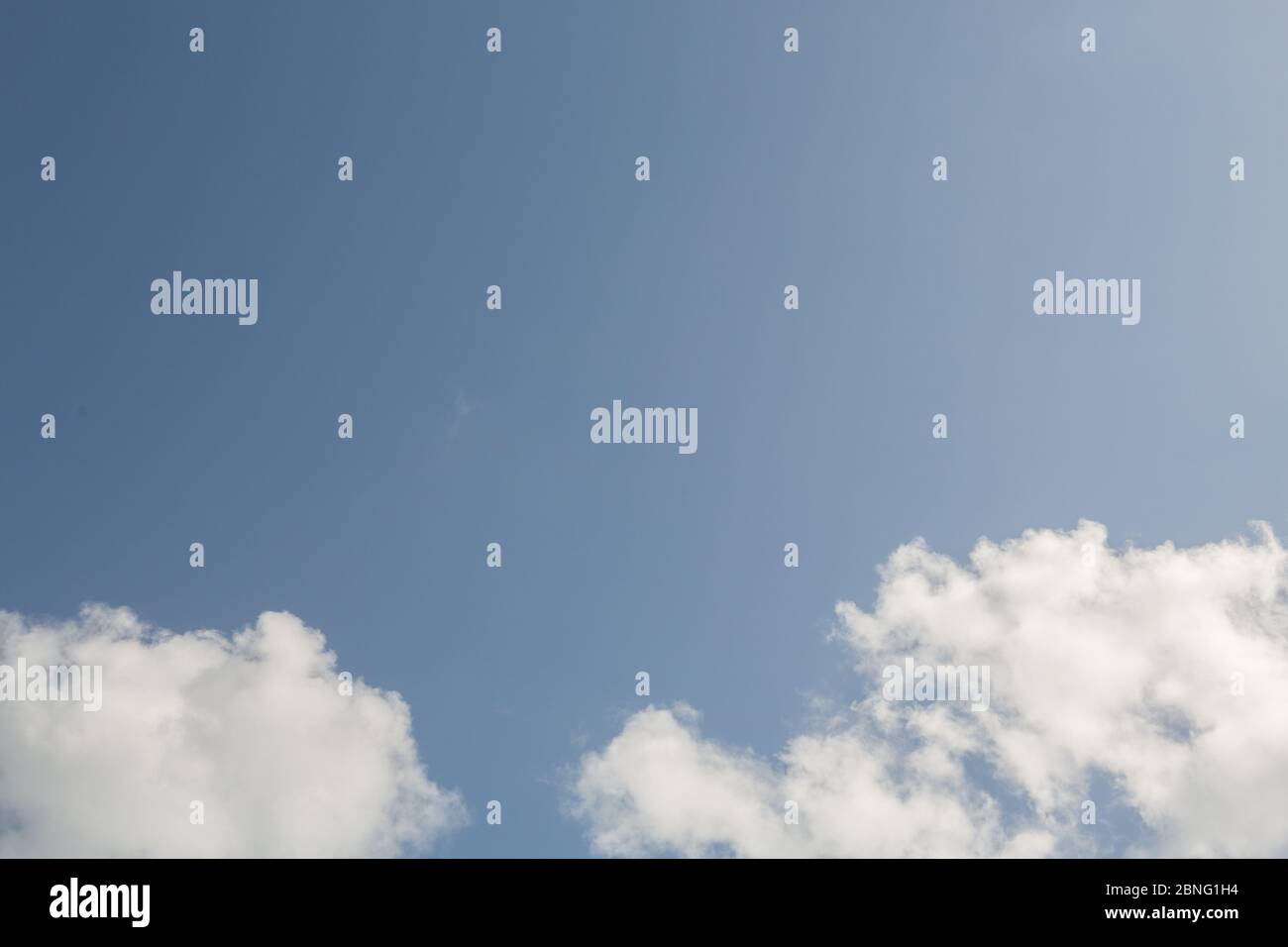 Sky blue backgrounds hi-res stock photography and images - Alamy