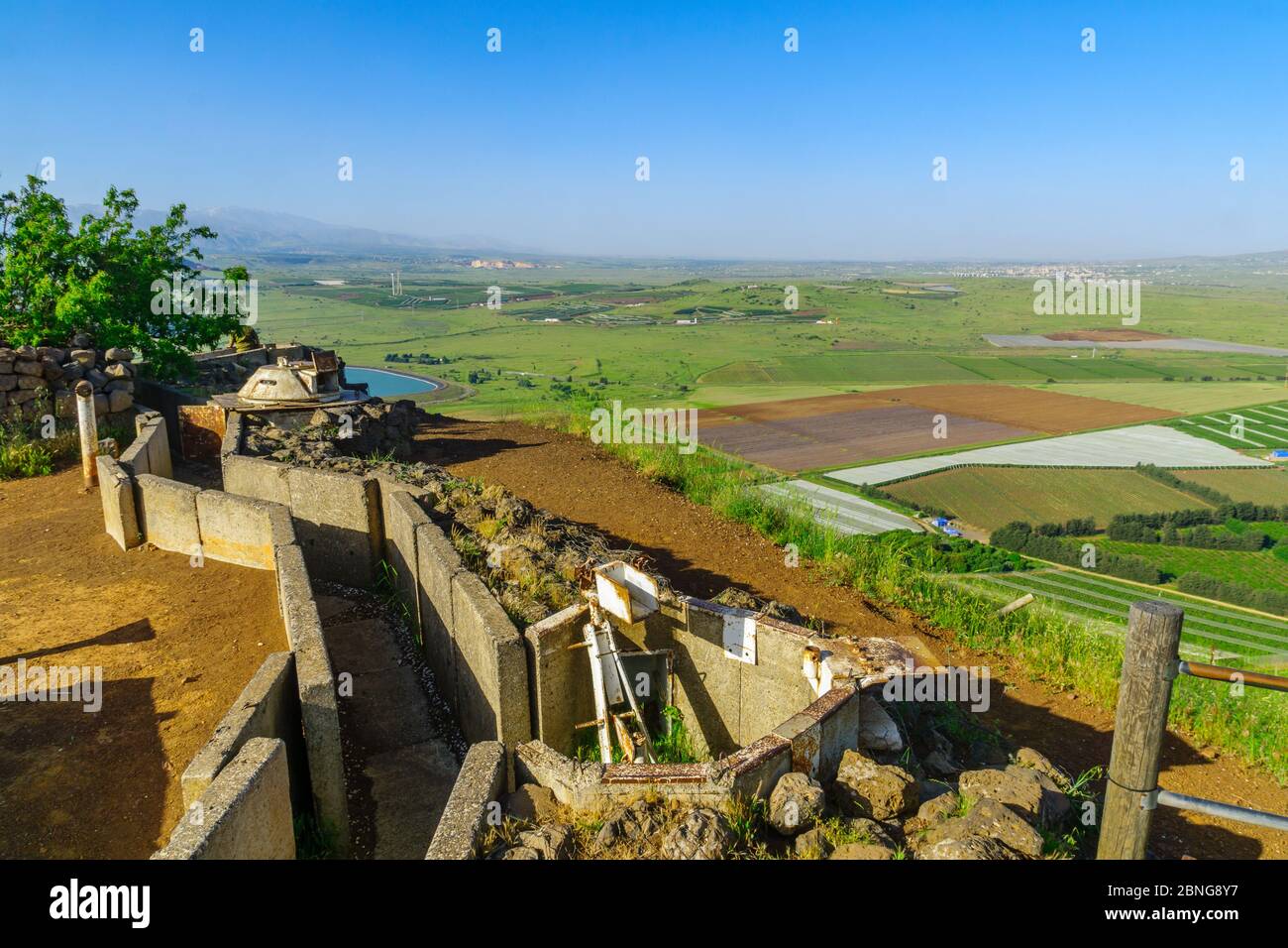 Israel golan heights observation point hi-res stock photography and ...