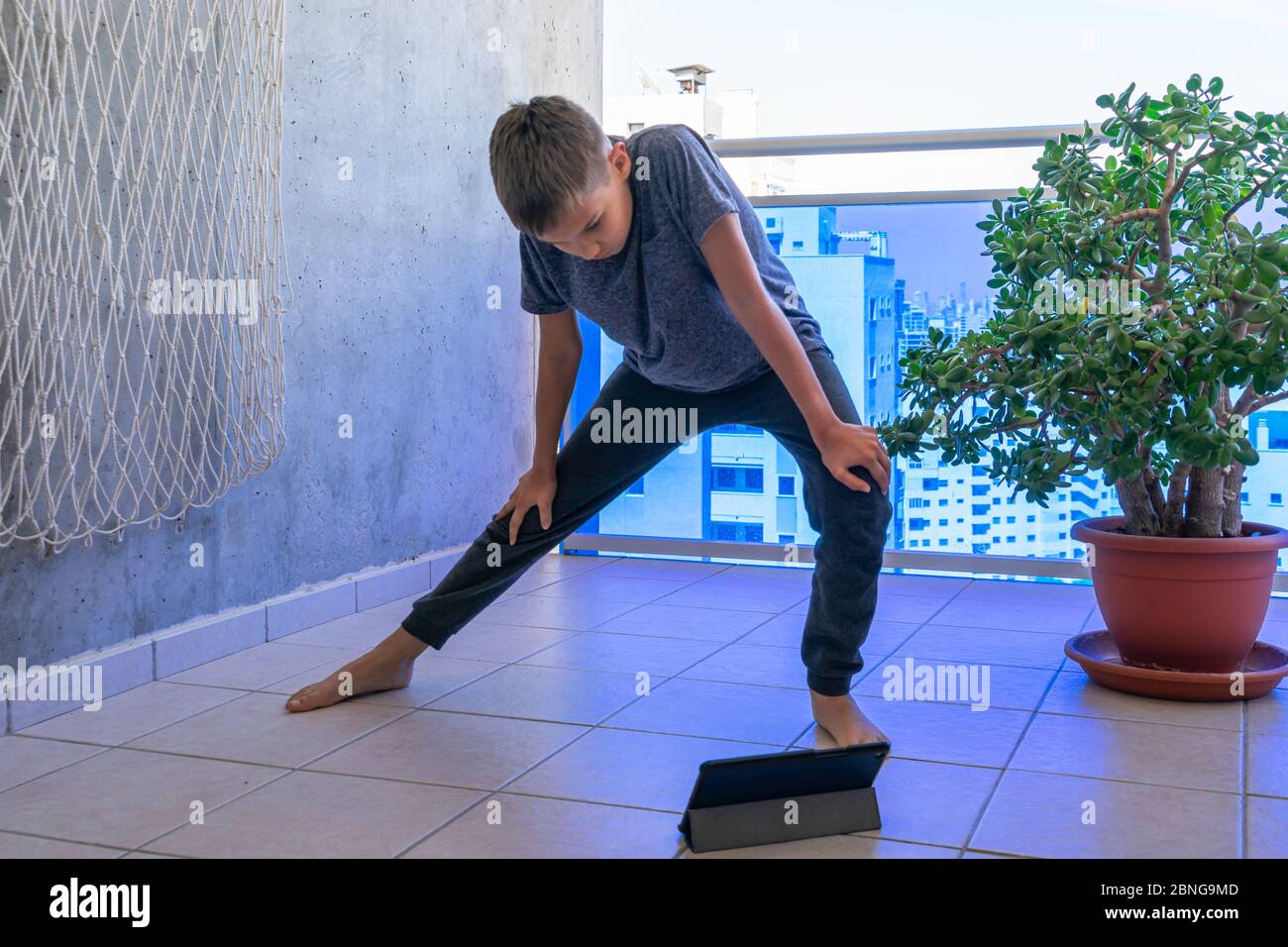 Family fitness program hi-res stock photography and images - Alamy