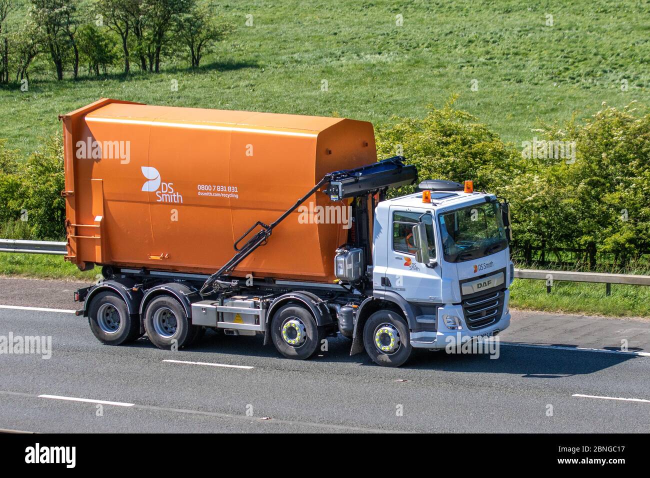 Ds smith recycling bolton depot hi-res stock photography and images - Alamy
