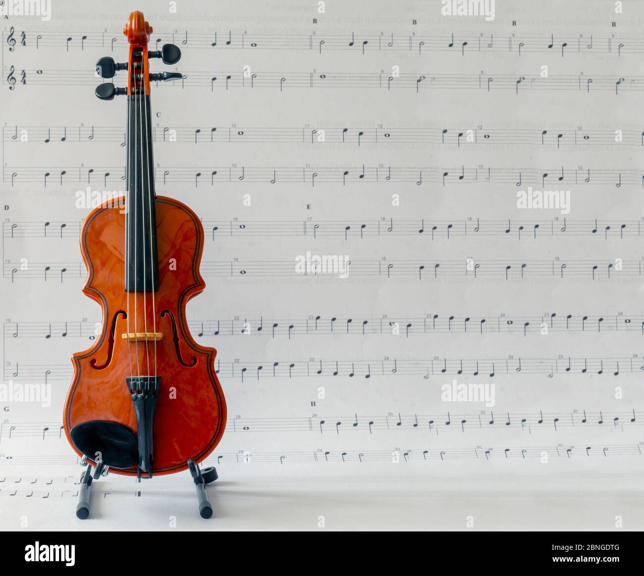 Musician note hi-res stock photography and images - Alamy