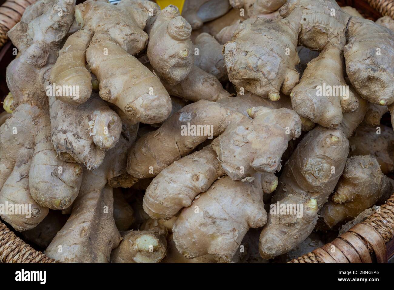 Close up fresh ginger hi-res stock photography and images - Alamy