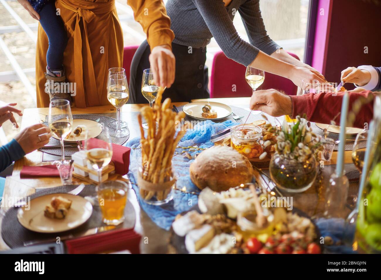 delicious food and wine family feast beautiful Stock Photo - Alamy