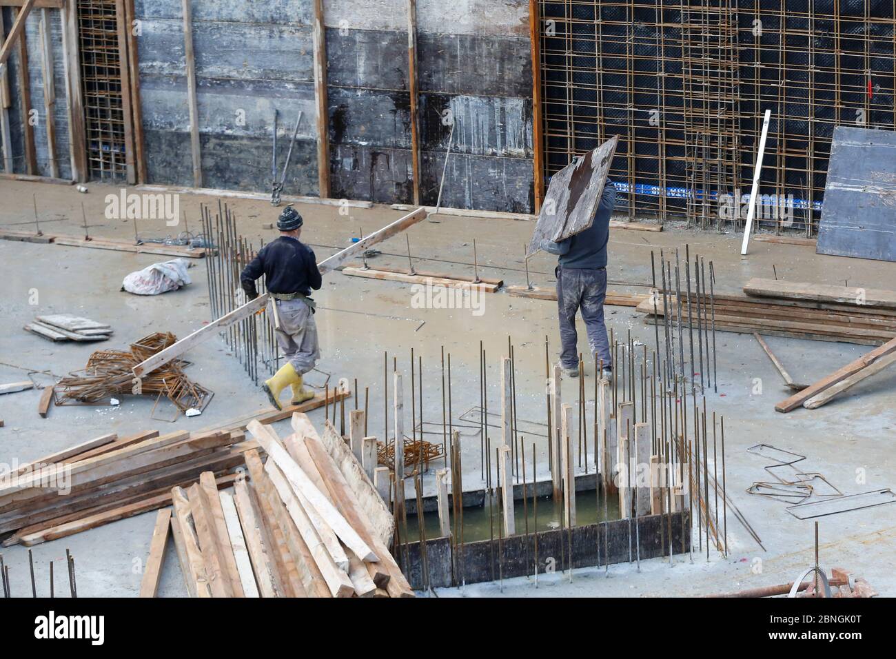 construction worker on construction Stock Photo - Alamy