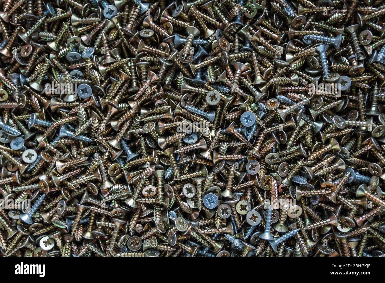 Aluminum and steel screw texture background Stock Photo - Alamy