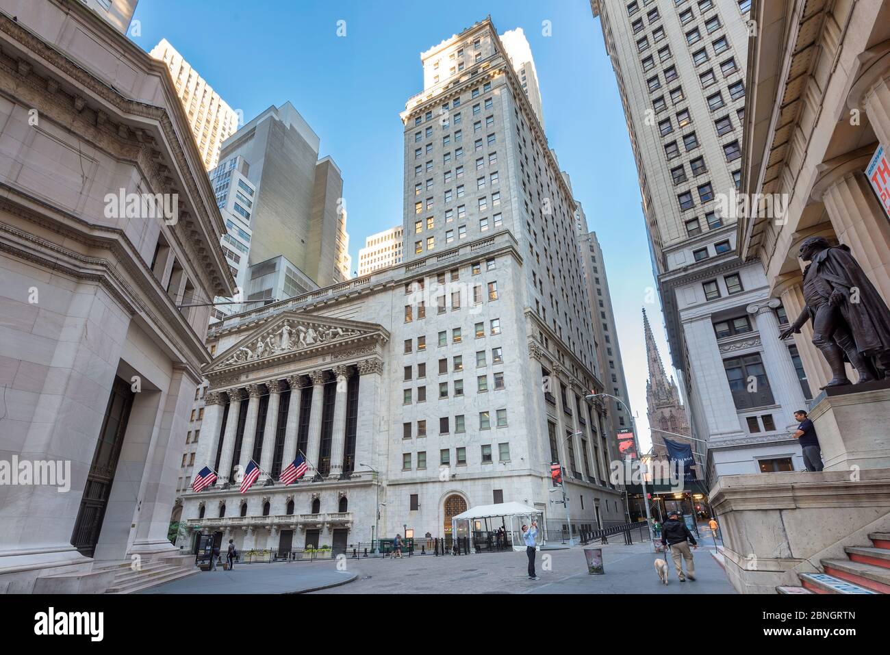 Us stock market wall street hi-res stock photography and images - Alamy