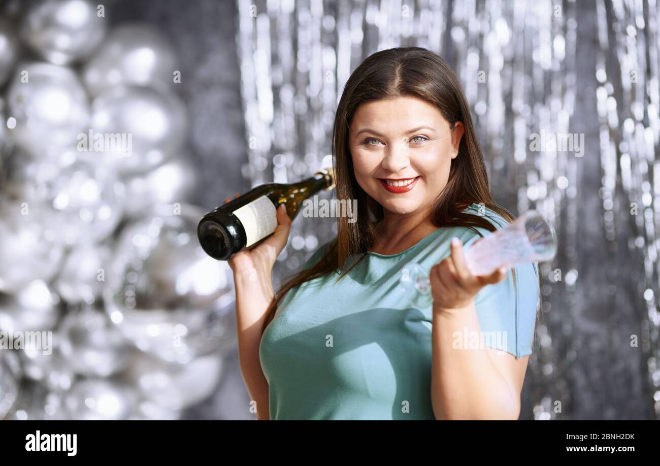 Beauty woman bottle alcohol hi-res stock photography and images - Alamy