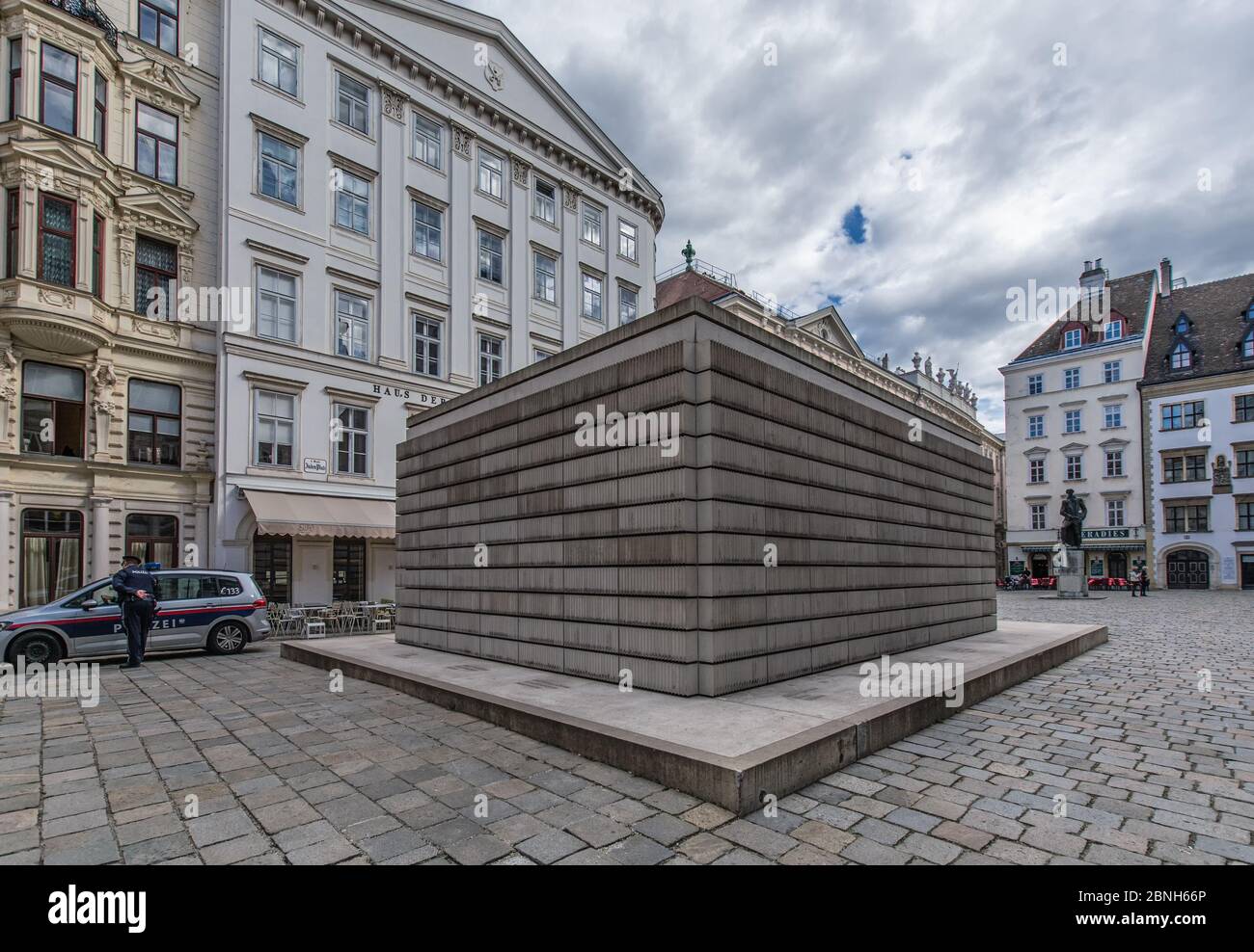 Judenplatz museum hi-res stock photography and images - Alamy