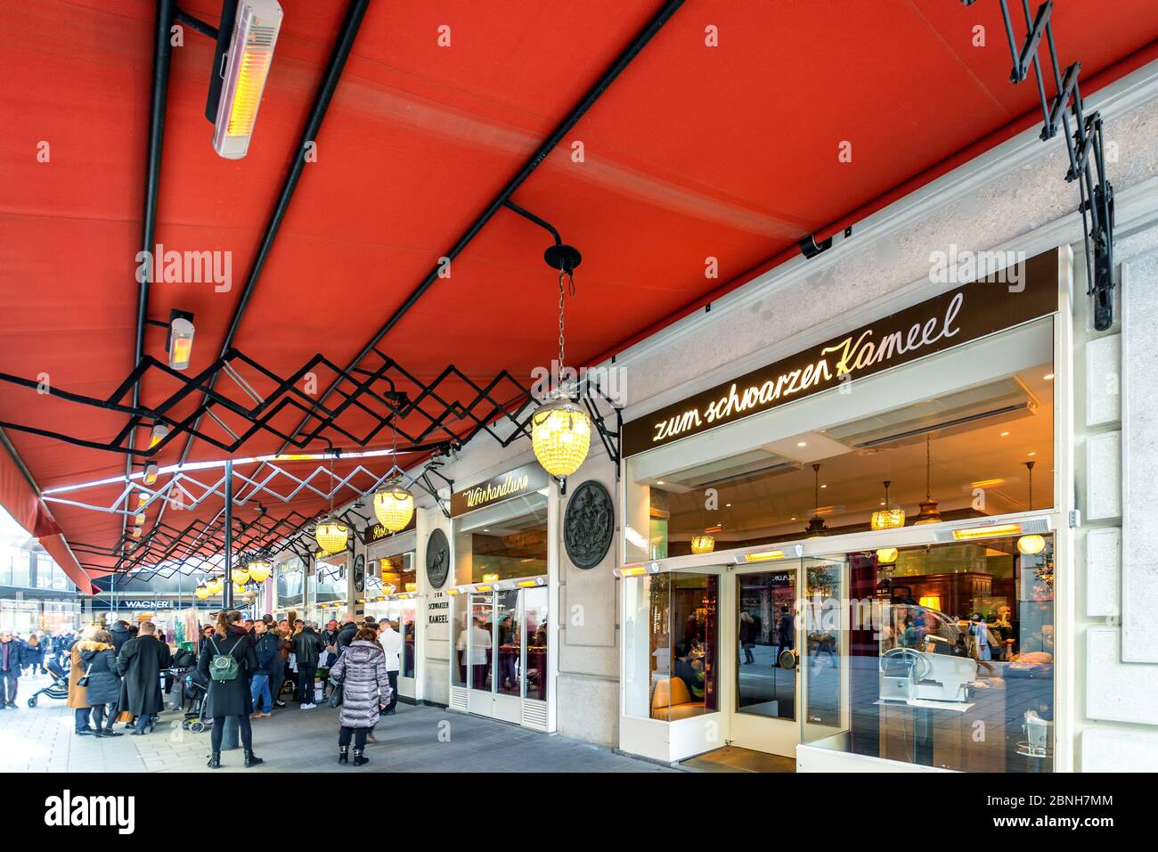 Legendary restaurant zum schwarzen hi-res stock photography and images ...