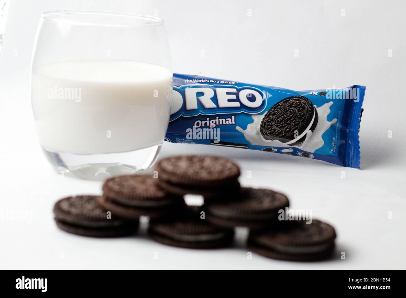 Oreos And Milk Wallpaper