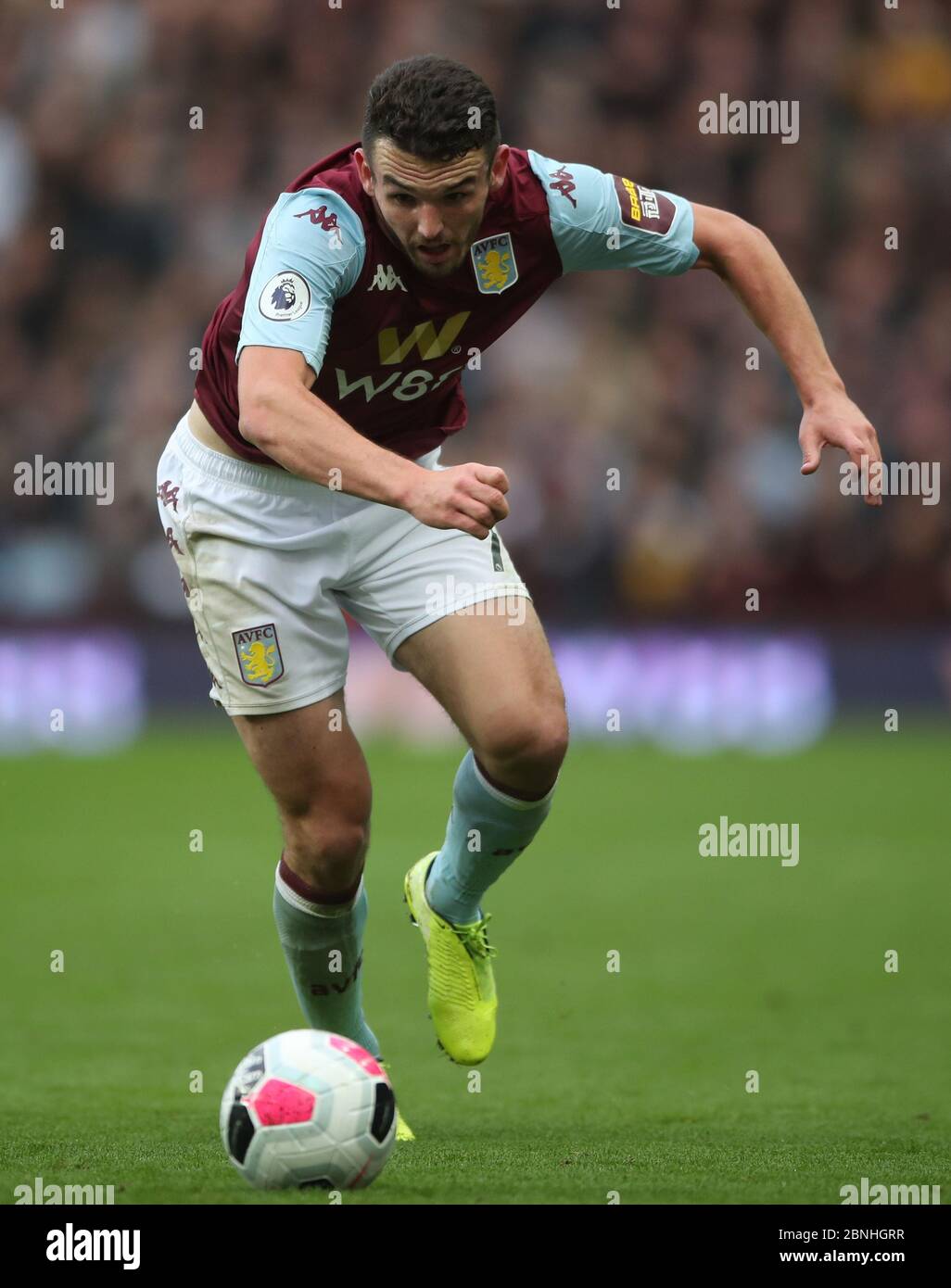 John mcginn aston villa hi-res stock photography and images - Alamy