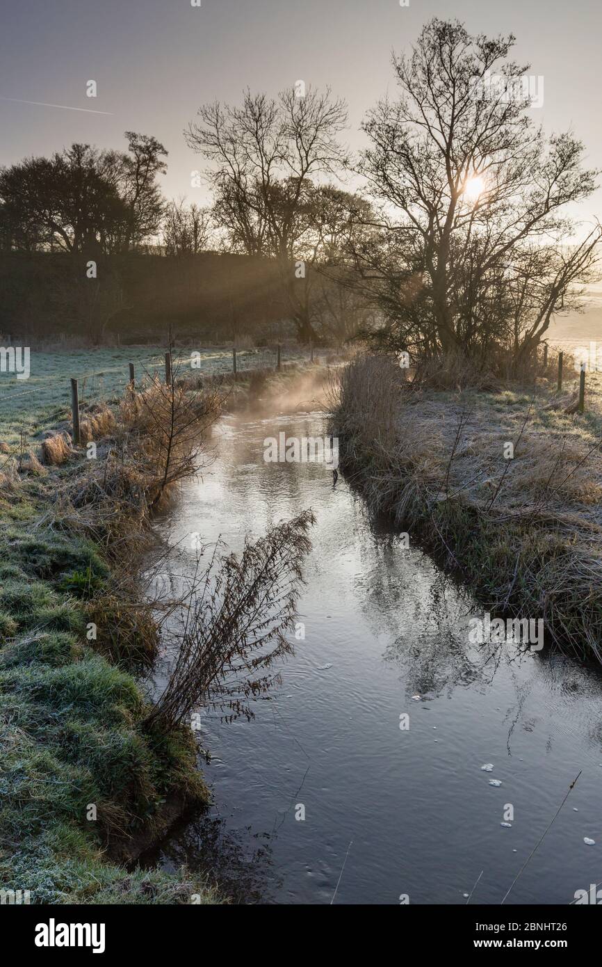 Tributary of river thames hi-res stock photography and images - Alamy