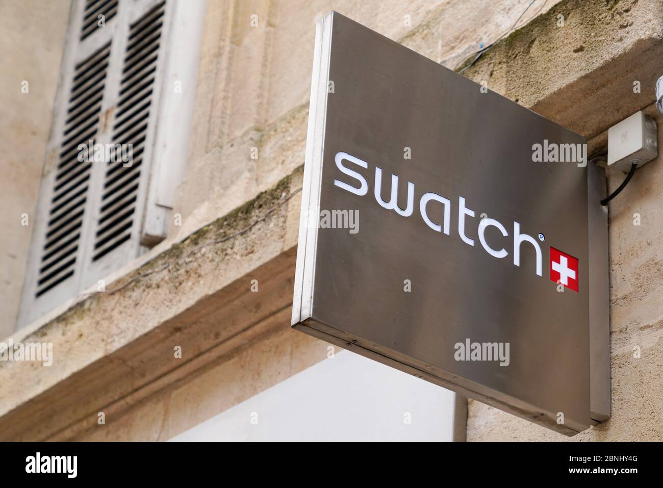 Swatch logo hi-res stock photography and images - Alamy