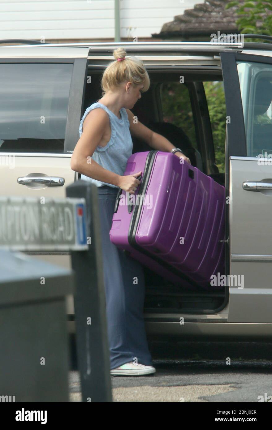 Shane richie and christie goddard hi-res stock photography and images ...