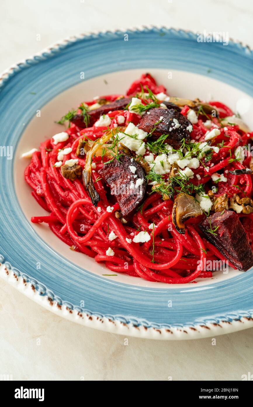 Beet Spaghetti Pasta with Beetroot Slices, Feta Cheese, Walnut and Dill ...
