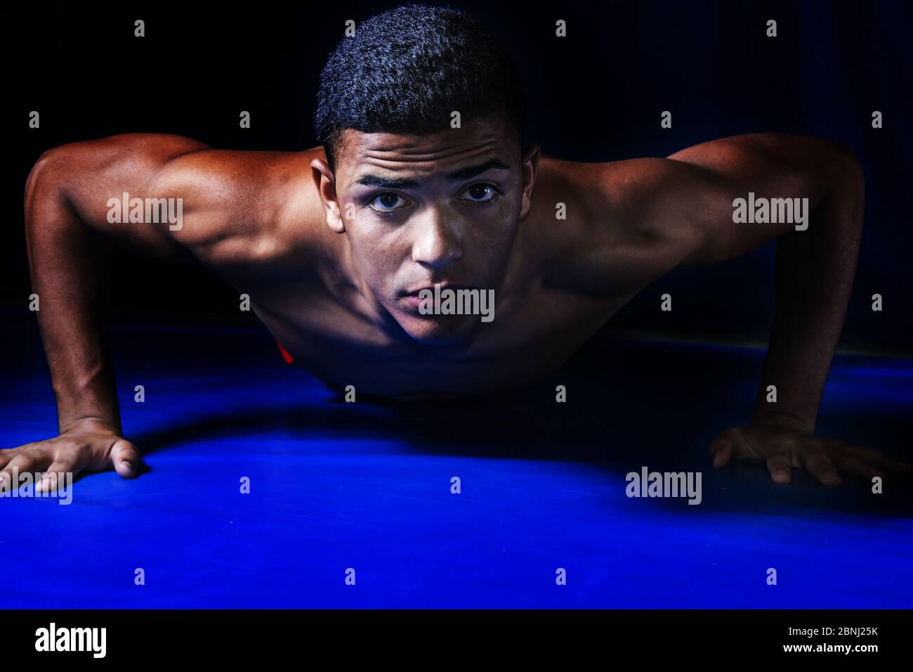 Push ups team hi-res stock photography and images - Alamy