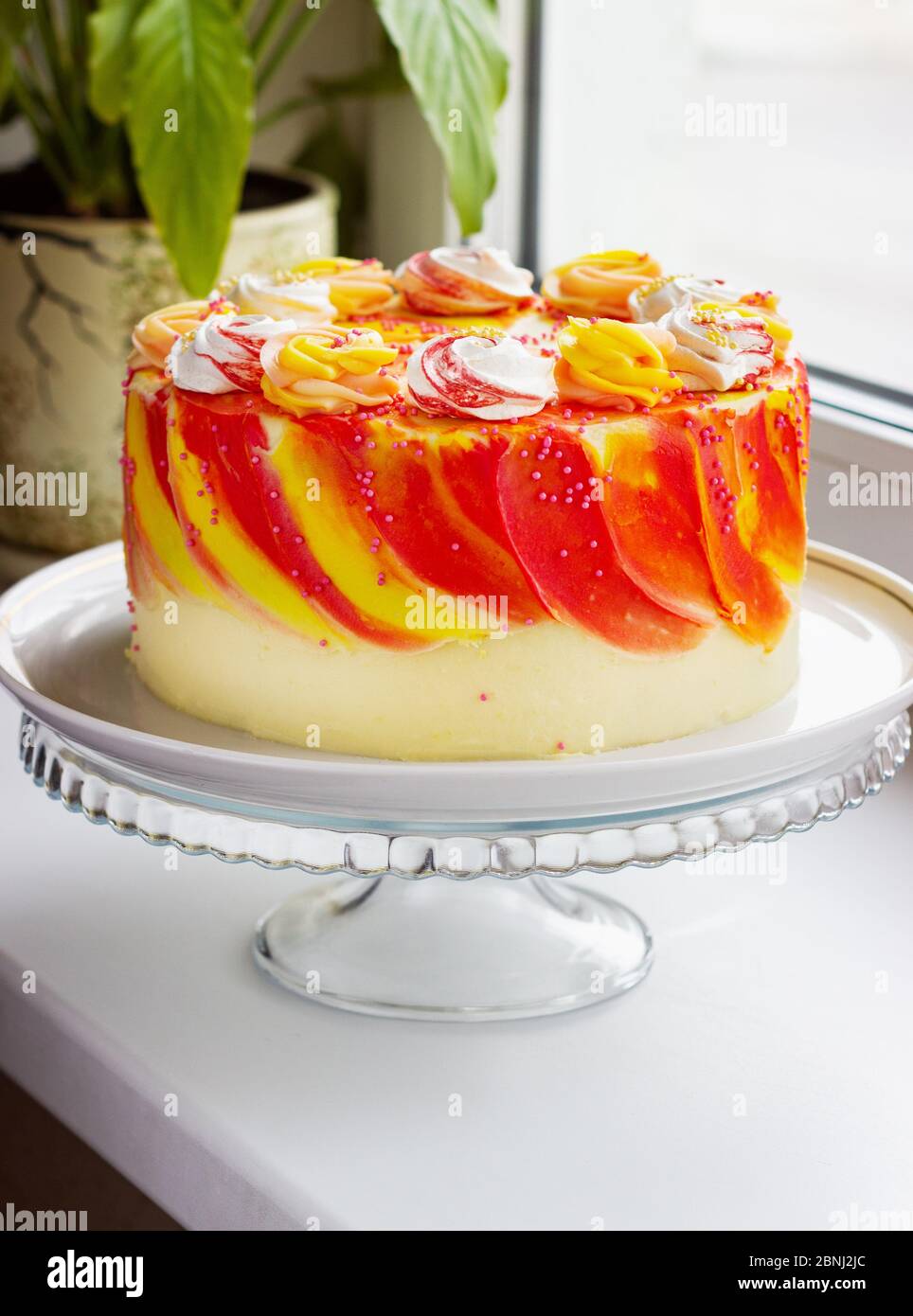 Festive cake hi-res stock photography and images - Alamy