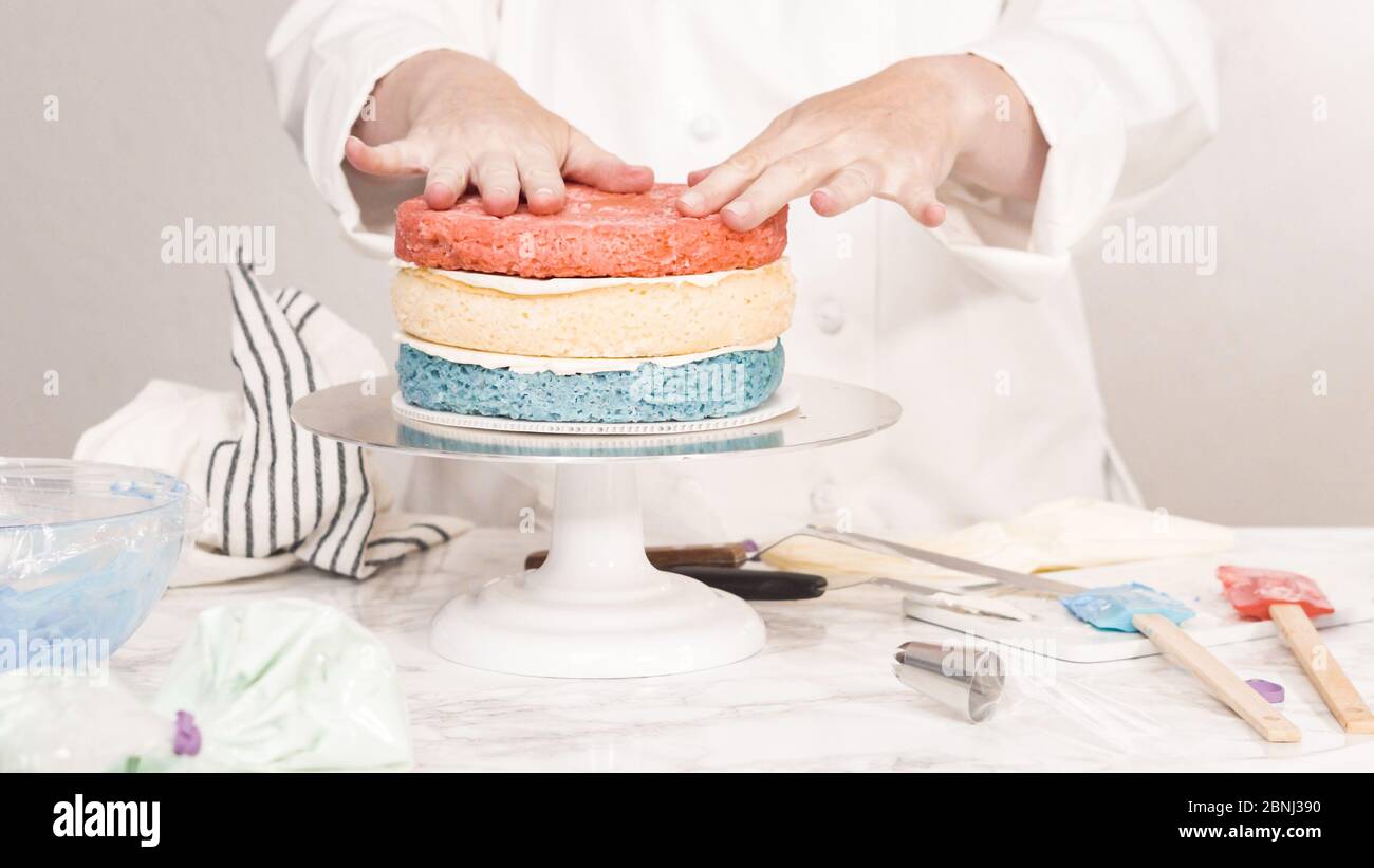 Stacking cake layers create hi-res stock photography and images - Alamy