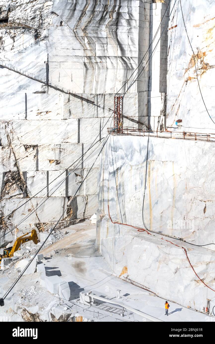 Cervaiole Marble Quarry on Mount Altissimo, Seravezza, owned by Henraux ...