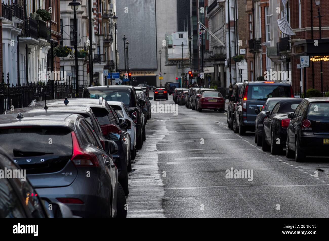empty london street scene Stock Photo - Alamy