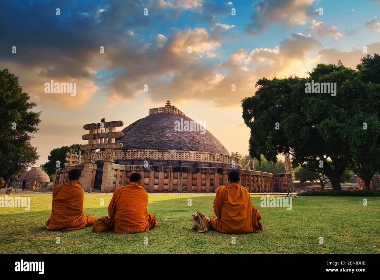 Sanchi Stupa, a Buddhist complex, famous for its Great Stupa, in the ...